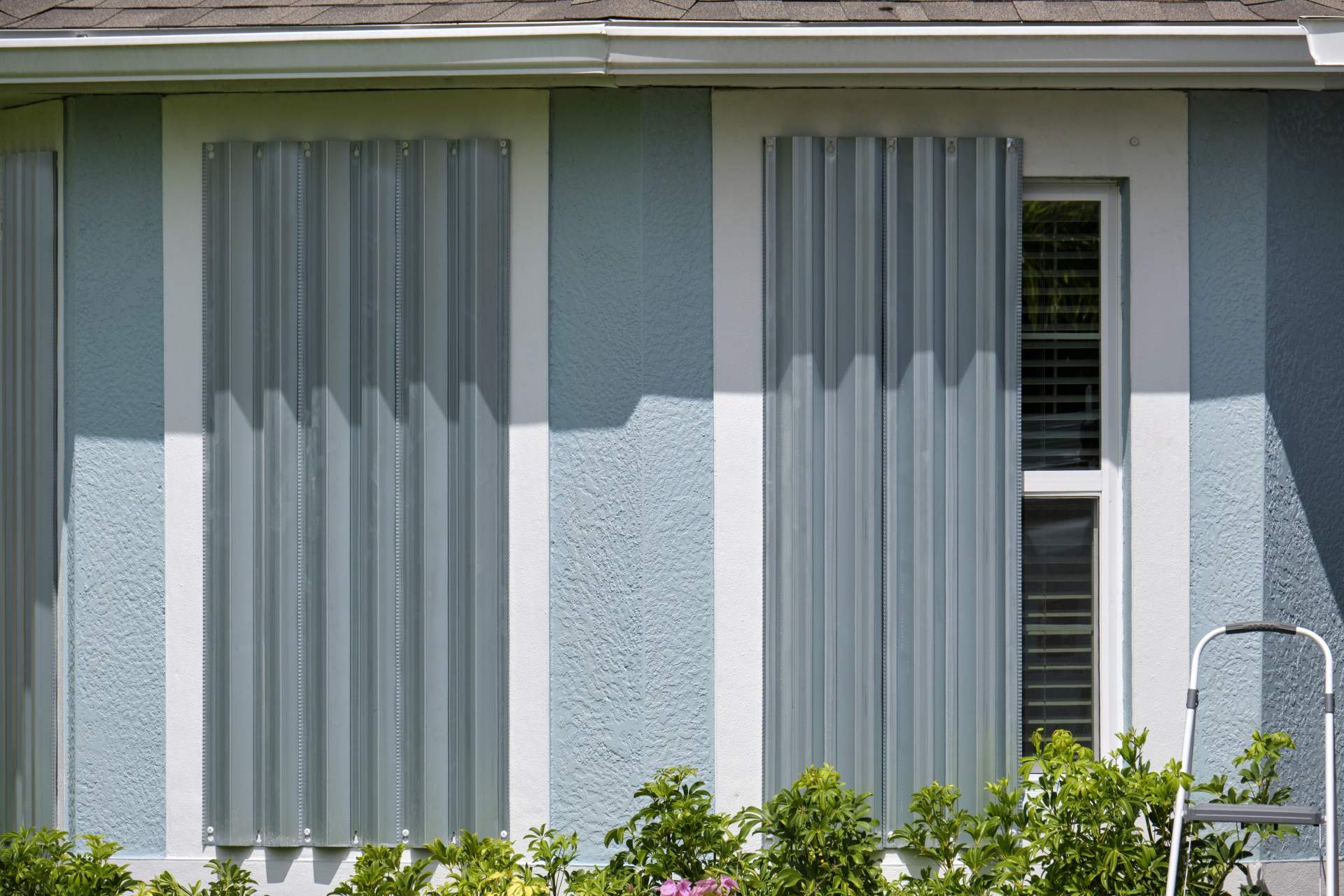 How to Understand Accordion Hurricane Shutters Price for Your Home